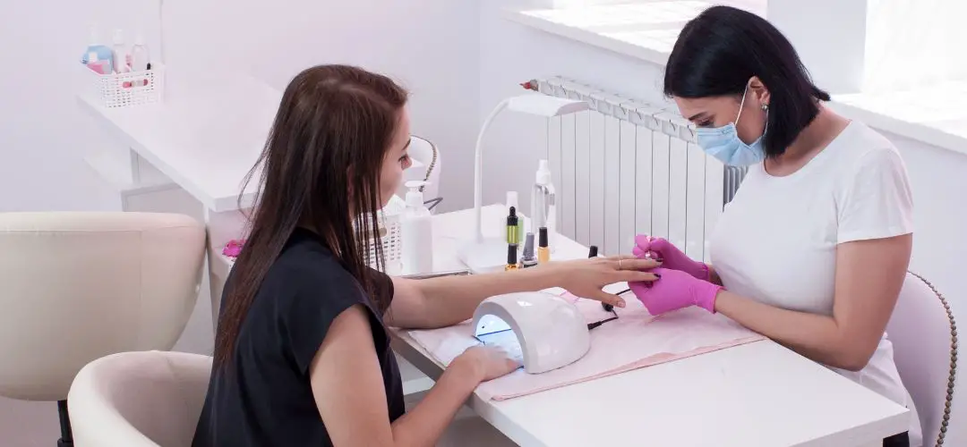 How to Get a Professional Manicure? - MeteorBeauty